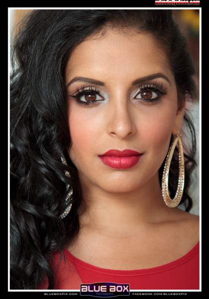 Tehmeena Afzal Missmeena Shoots With Blueboxpix Bluebox Photography